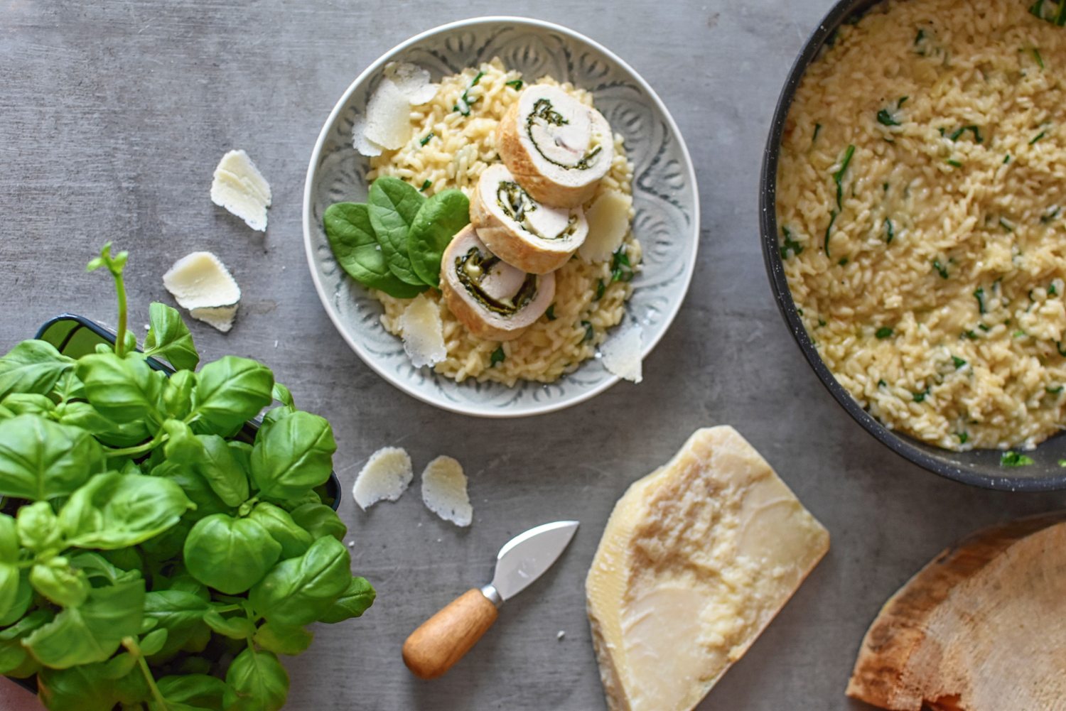 Krémové risotto s krůtí roládou, špenátem a sýrem Gran Moravia – Bohyně ...